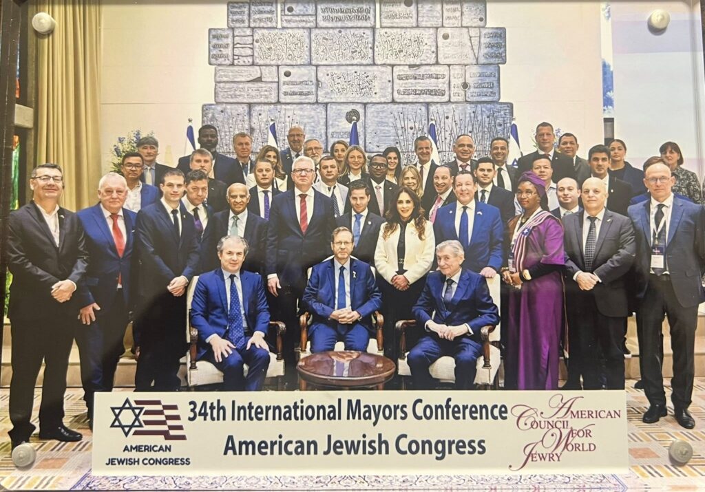 Mayor of Monrovia, John Charuk, Returns from International Mayors ...