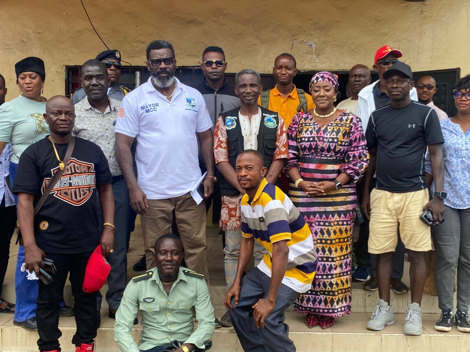 Mayor Siafa Moves to Restore Order at Duala Market | The Liberian Post